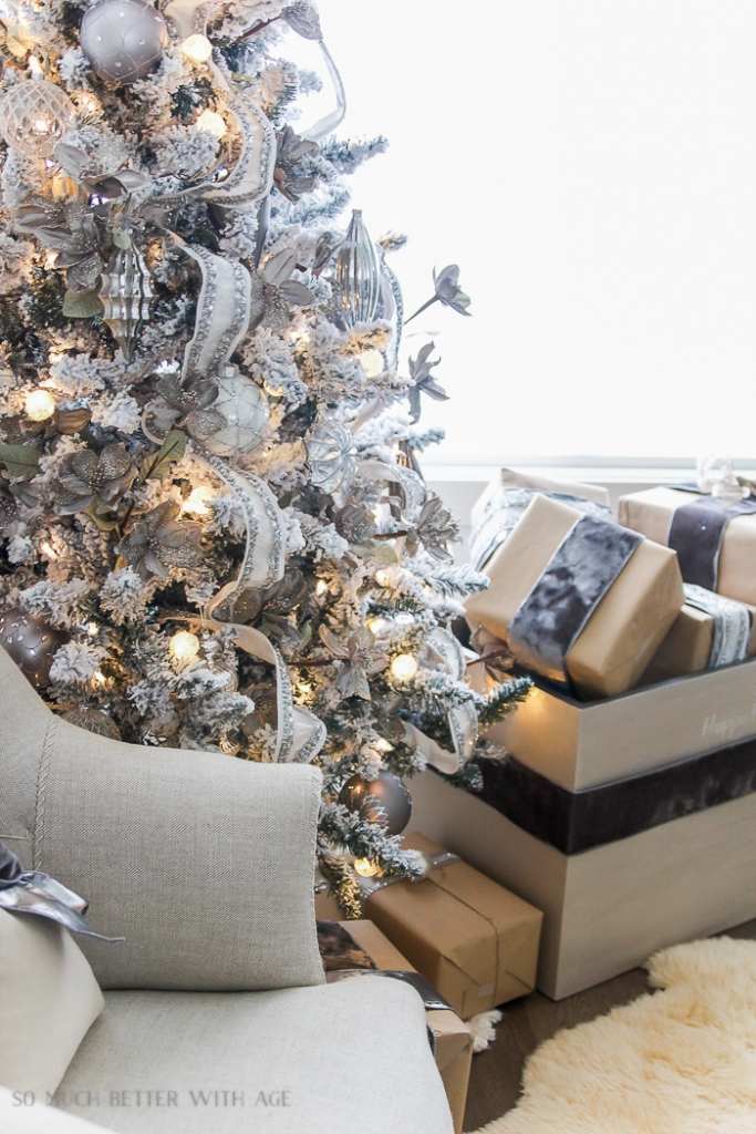 Painted Christmas Trunk - Jamie Lundstrom