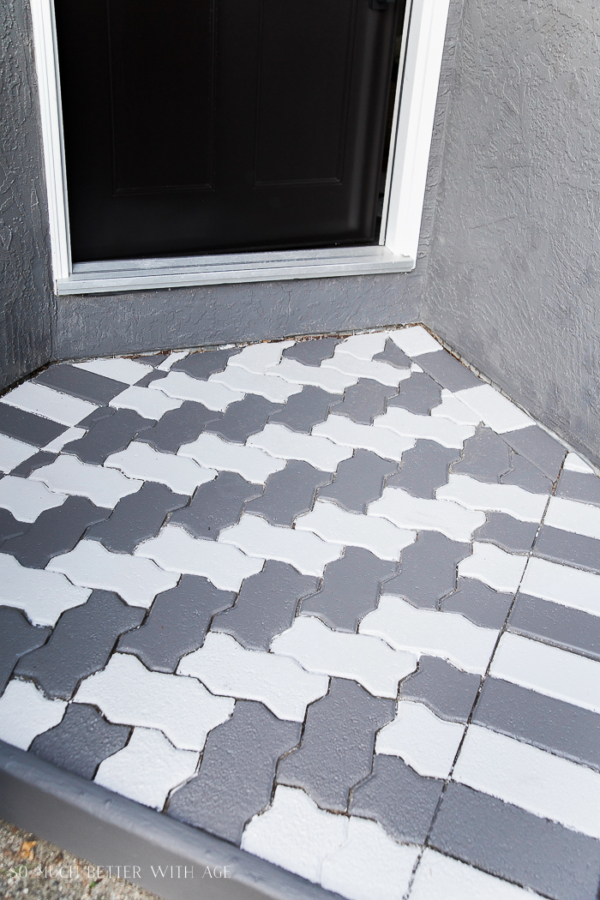 DIY Painted Brick Pavers - Jamie Lundstrom