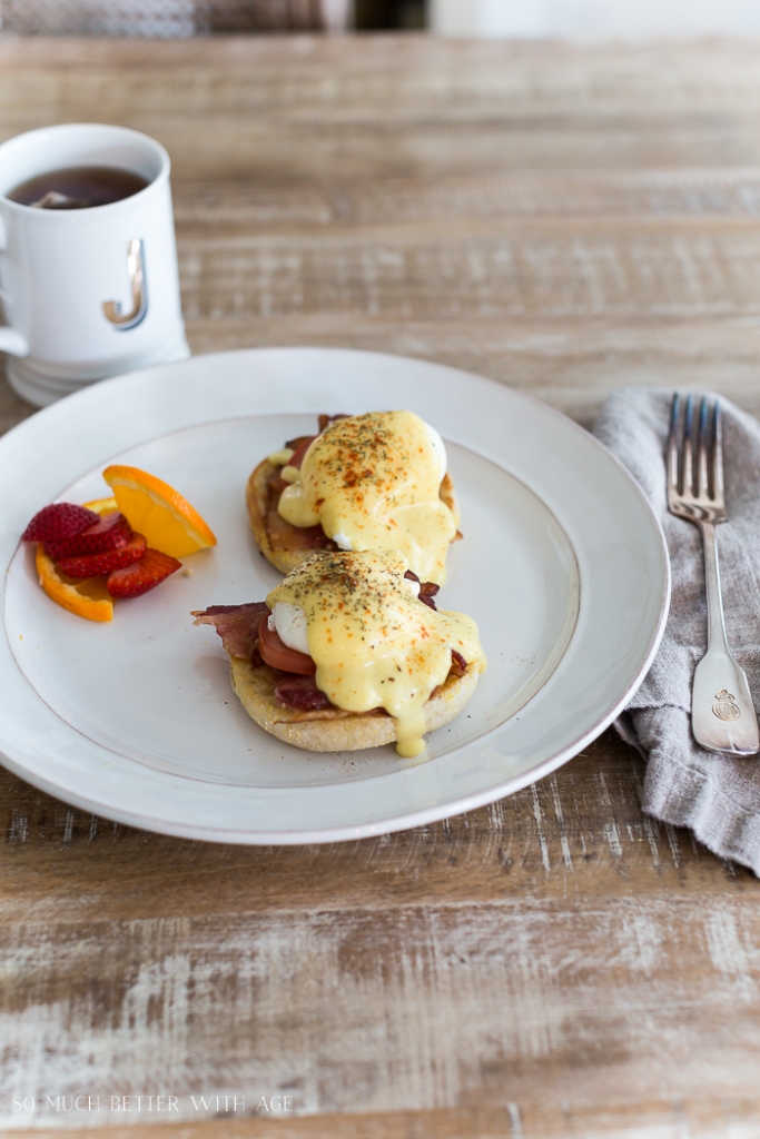Easy Eggs Benedict with Bacon - Jamie Lundstrom