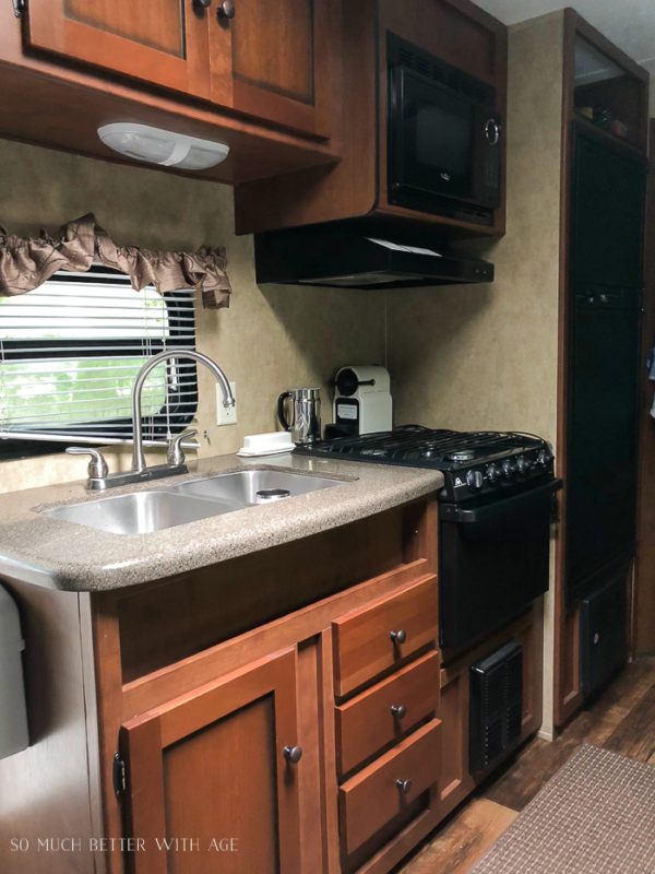 RV Camping - Dry Camping and Partial Hook-Up Tips - Jamie Lundstrom