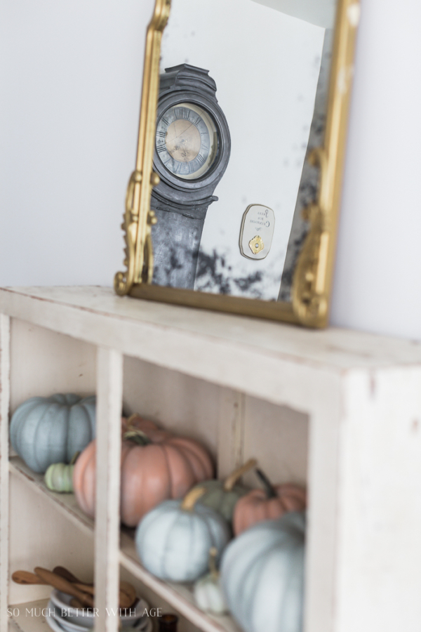 Nostalgic Fall Decorating - Jamie Lundstrom