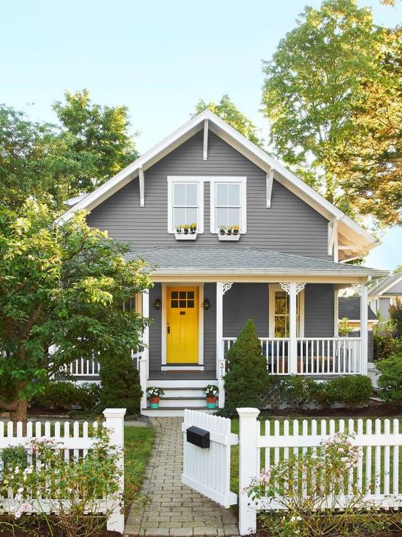 Exterior House Color with White or Light Trim Jamie Lundstrom